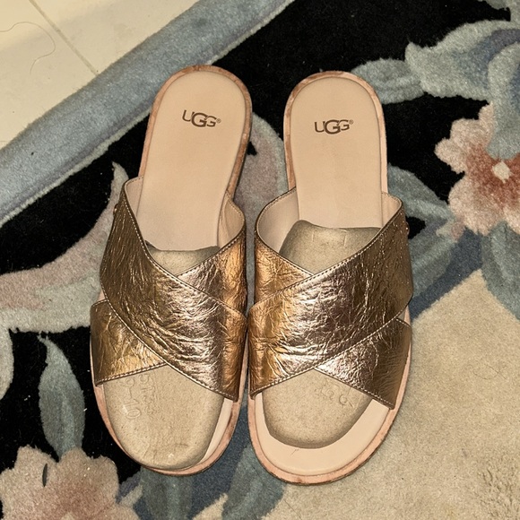UGG | Shoes | Ugg Joni Metallic Rose Gold Womens Casual Summer Sandals ...